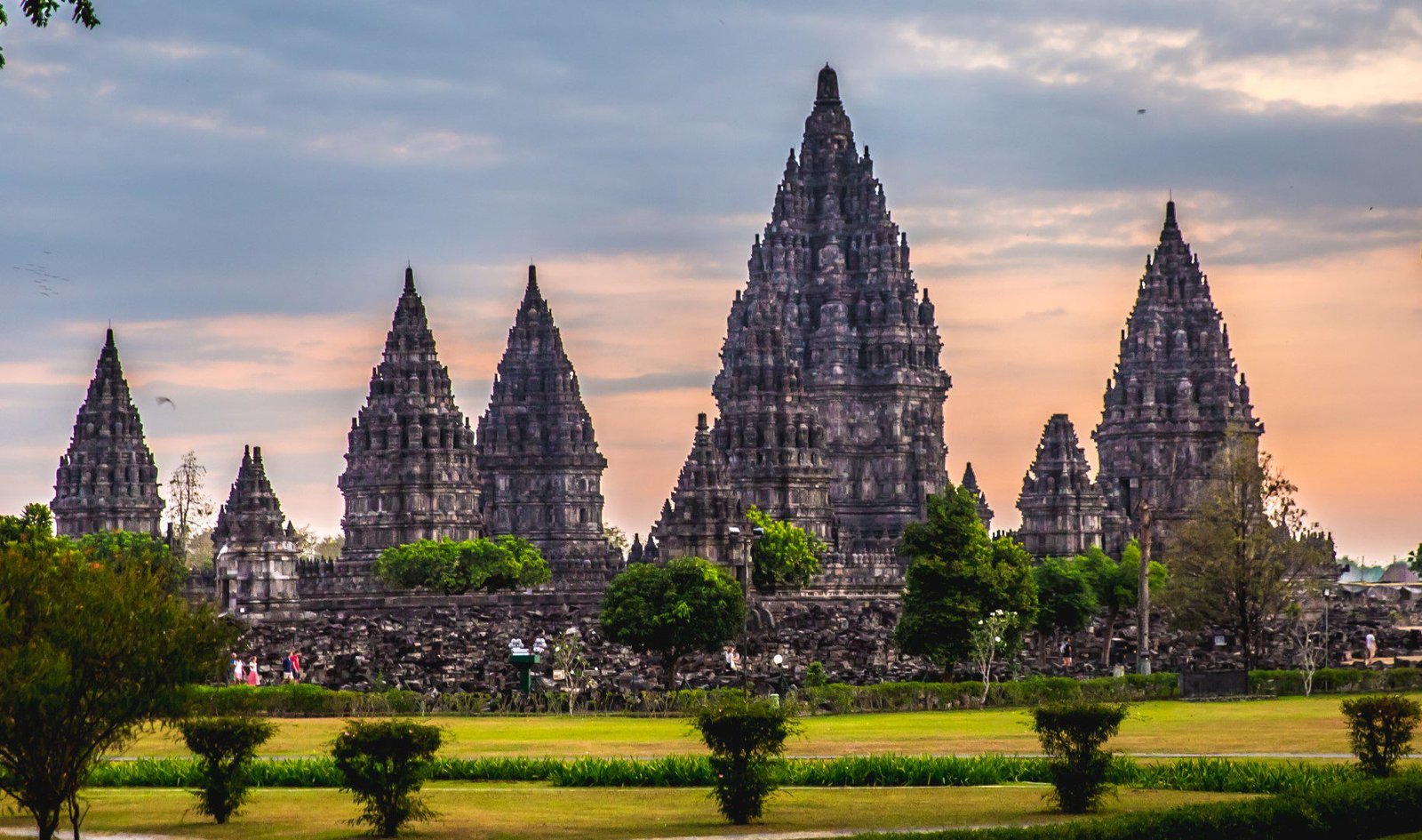 Borobudur Sunrise (at The Temple), Merapi Lava Tour, Prambanan Temple ...