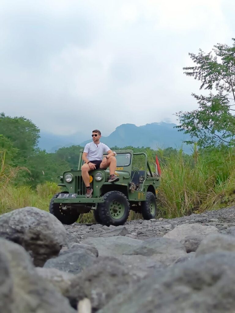 Merapi Sunrise Tour Only - Borobudur Sunrise Tour