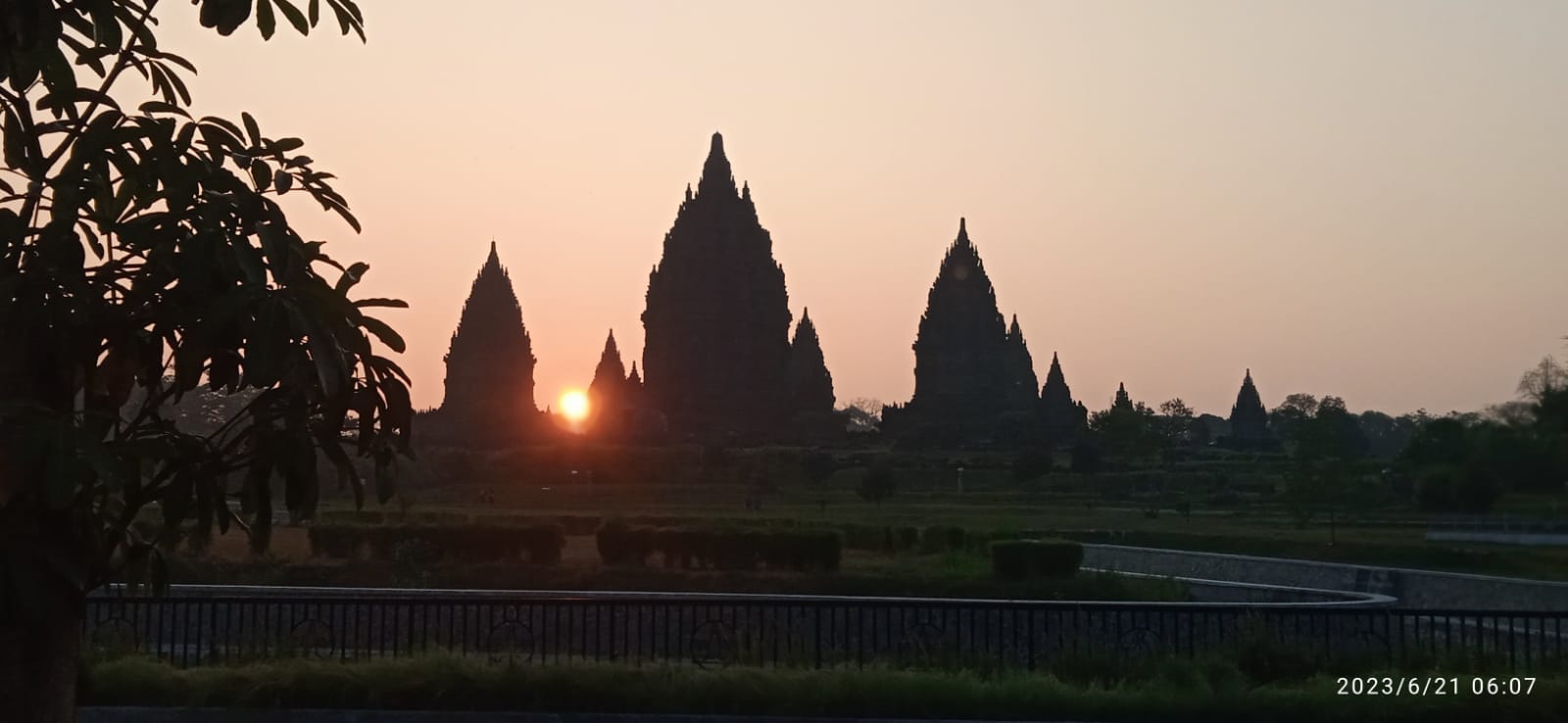 Prambanan Sunrise Tour: Where Sunrises Illuminate Cultural ...
