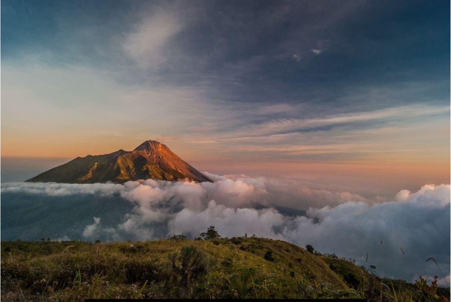 Merapi Sunrise Tour Only - Borobudur Sunrise Tour